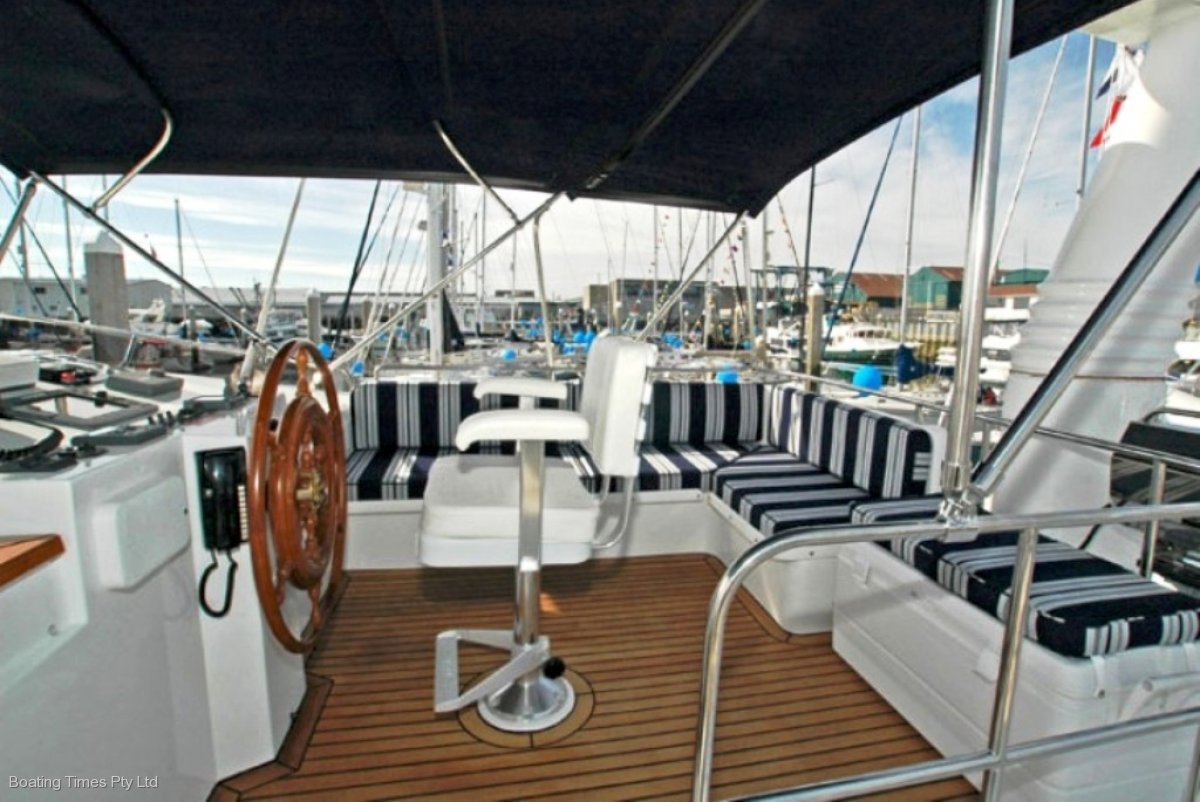 2014 Defever 46 | Boat Research | Yachthub