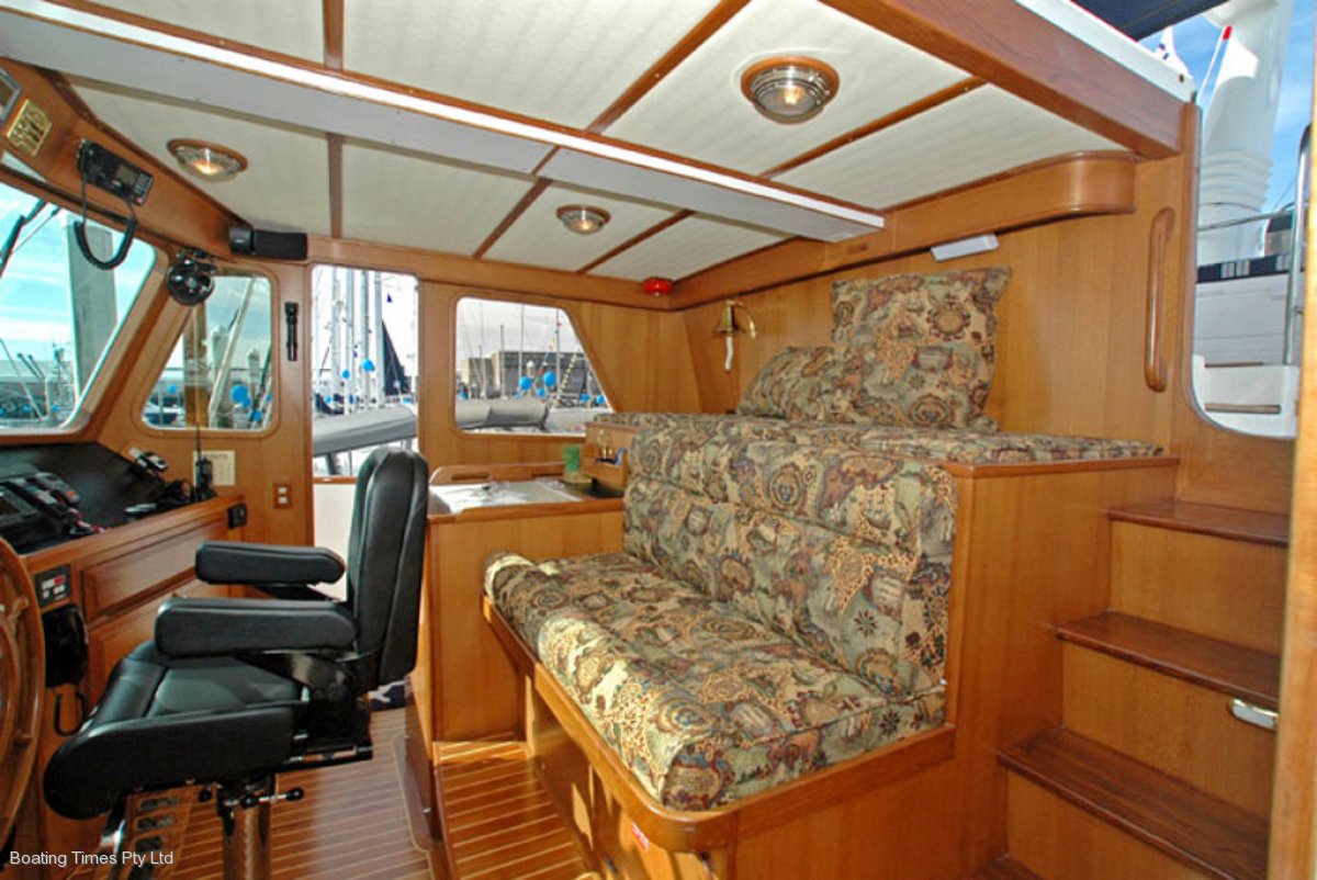 2014 Defever 49 | Boat Research | Yachthub