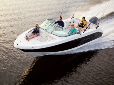 2014 Robalo R207 | Boat Research | Boats Online