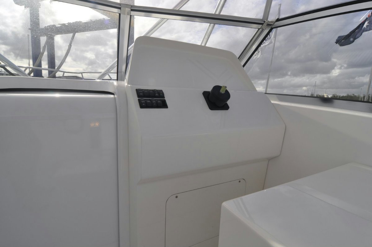 2014 Pirate 34 | Boat Research | BoatsOnline