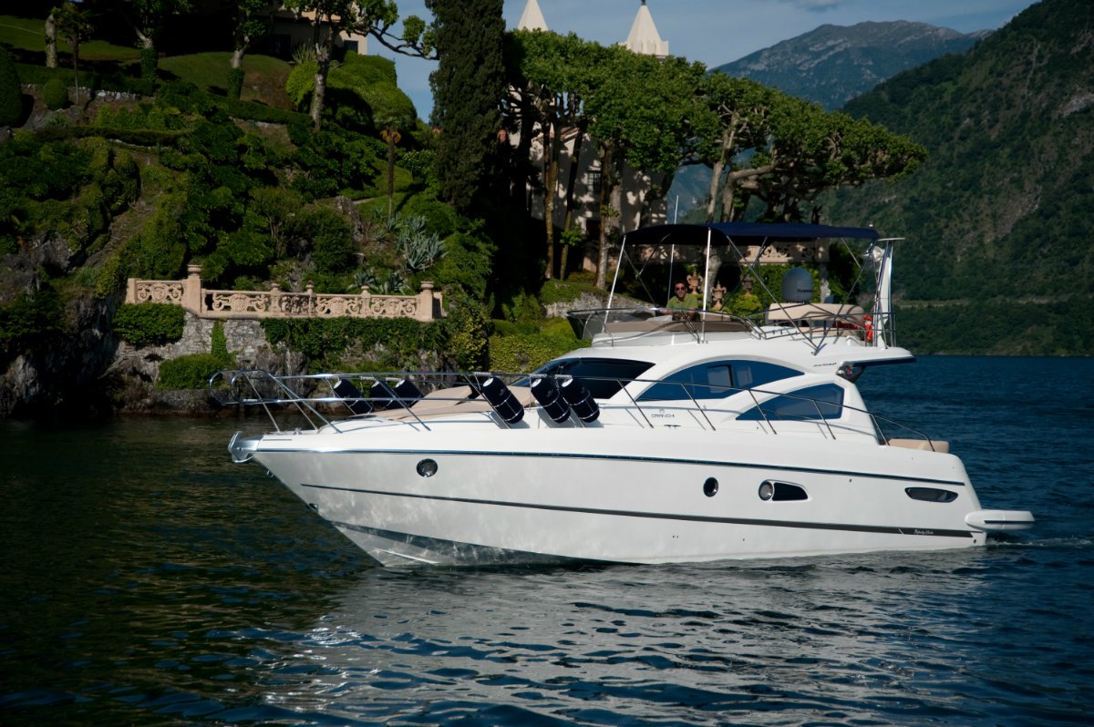 2014 Cranchi Flybridge 43 | Boat Research | Yachthub