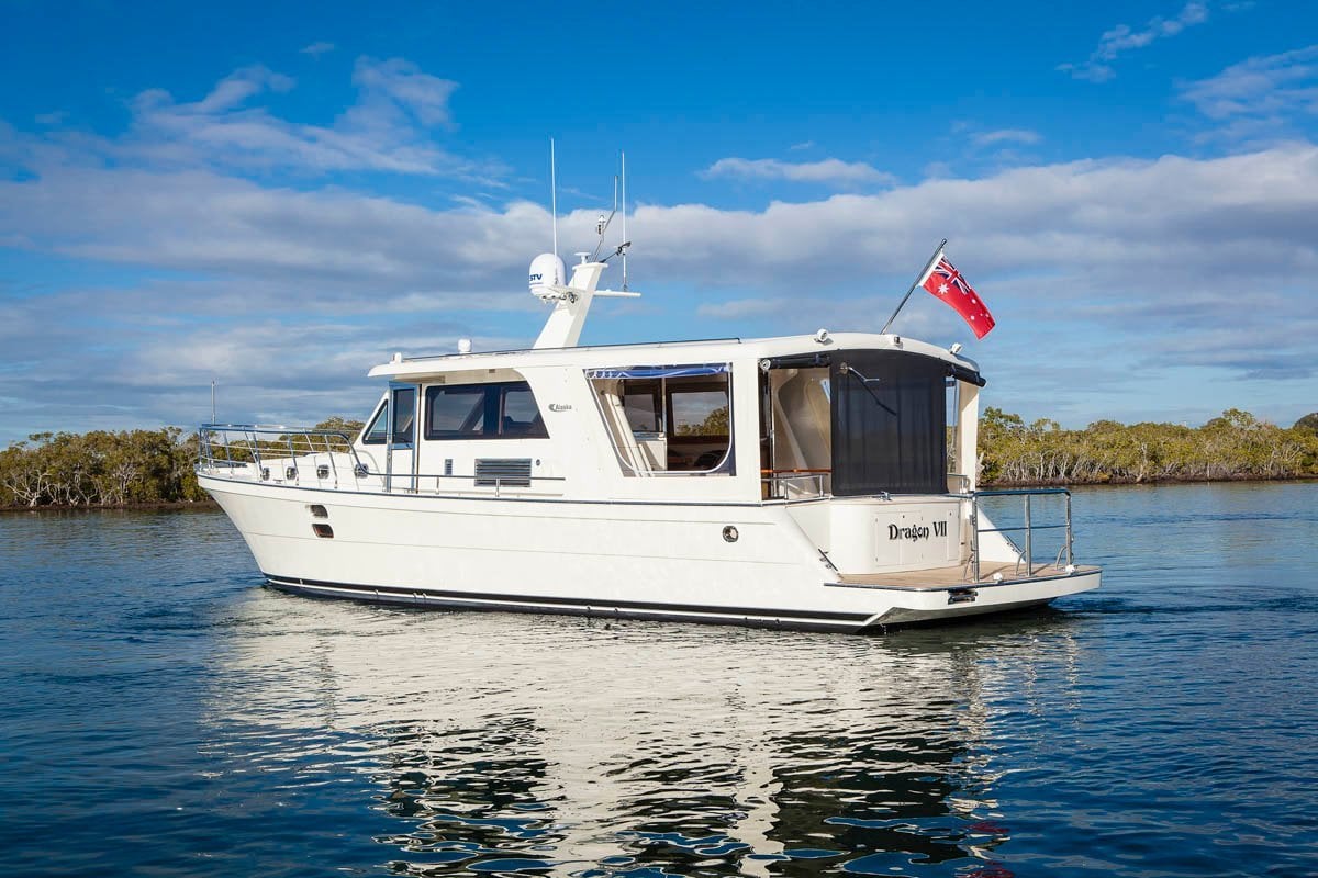 2015 Alaska 47 Sedan | Boat Research | Yachthub