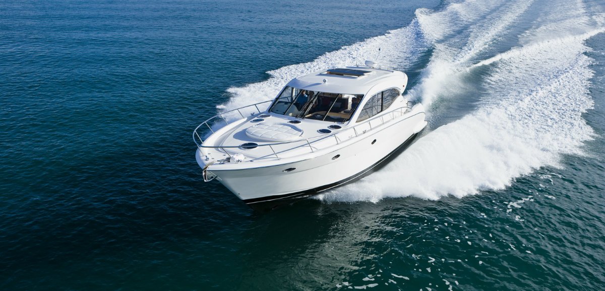 2013 Maritimo C60 Cabriolet | Boat Research | Yachthub