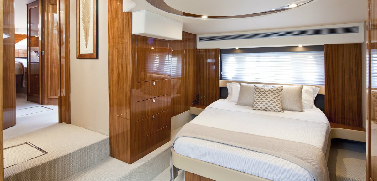 2013 Maritimo C60 Cabriolet | Boat Research | Yachthub