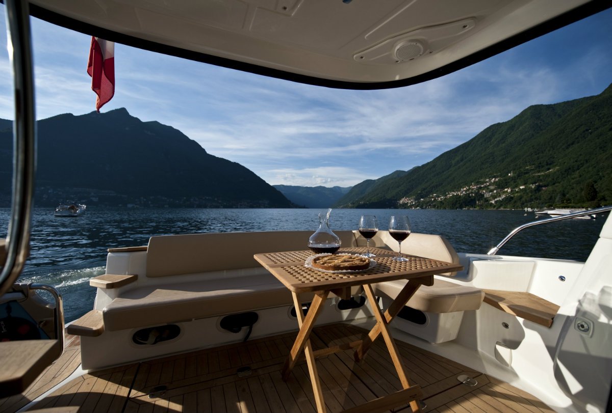 2014 Cranchi 43 Open Mediterrannee | Boat Research | BoatsOnline