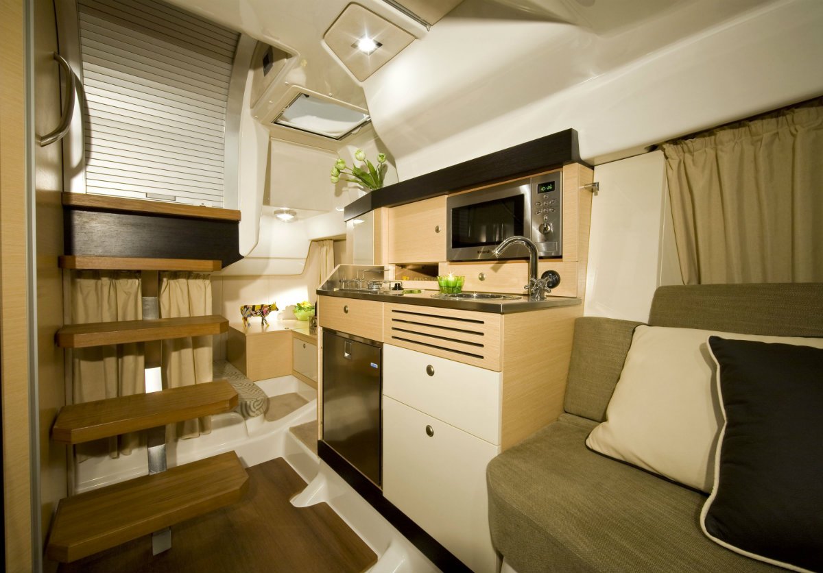 2014 Cranchi Zaffiro 29 | Boat Research | Yachthub