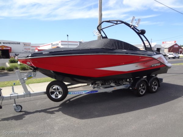 2015 Scarab 215 | Boat Research | Yachthub