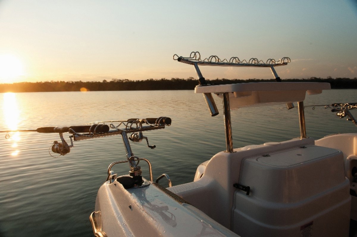 2014 Whittley Sl 22 | Boat Research | Yachthub