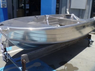 2014 Stacer 359 Seasprite | Boat Research | Yachthub