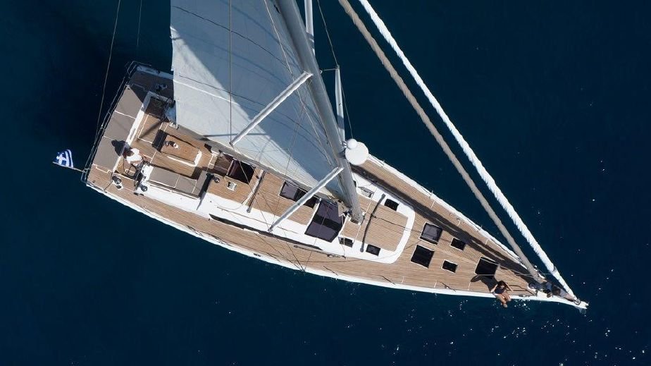 2017 Dufour Grand Large 560 | Boat Research | Yachthub