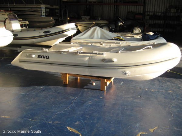 2015 Brig Falcon 360h | Boat Research | Yachthub