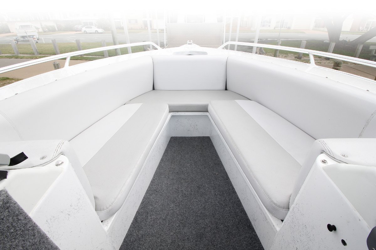 2017 Quintrex 610 Cruiseabout | Boat Research | Yachthub