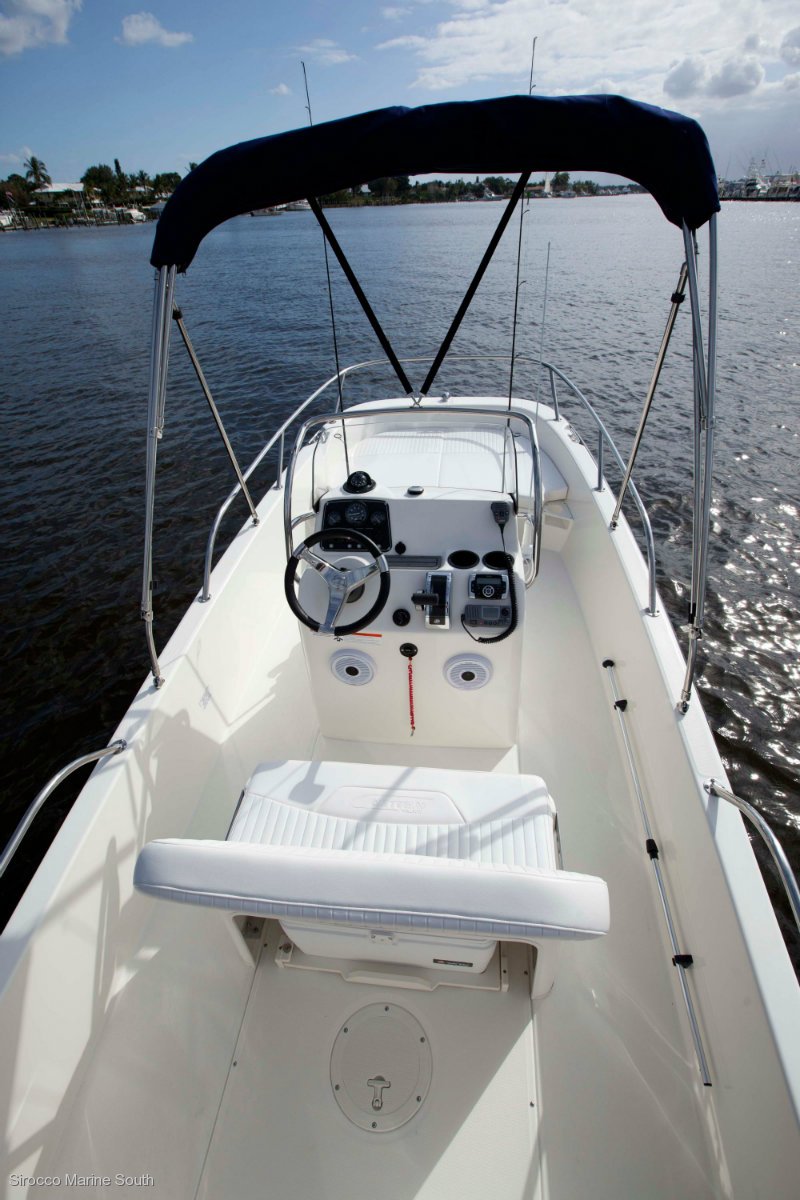 2016 Boston Whaler 170 Dauntless | Boat Research | Yachthub