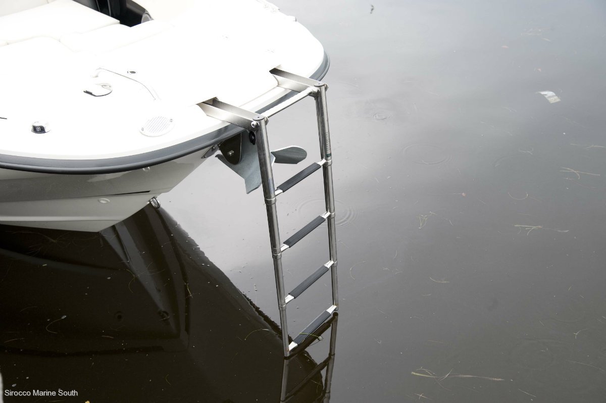 2016 Boston Whaler 270 Vantage | Boat Research | Yachthub