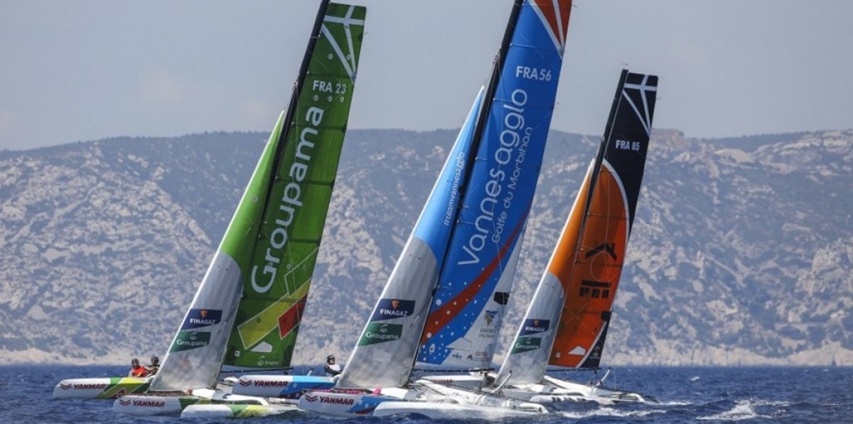 2016 Diam 24 | Boat Research | Yachthub