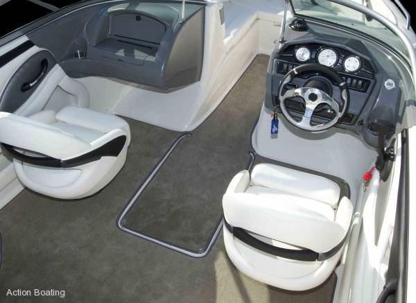 2016 Monterey 224fs | Boat Research | Yachthub