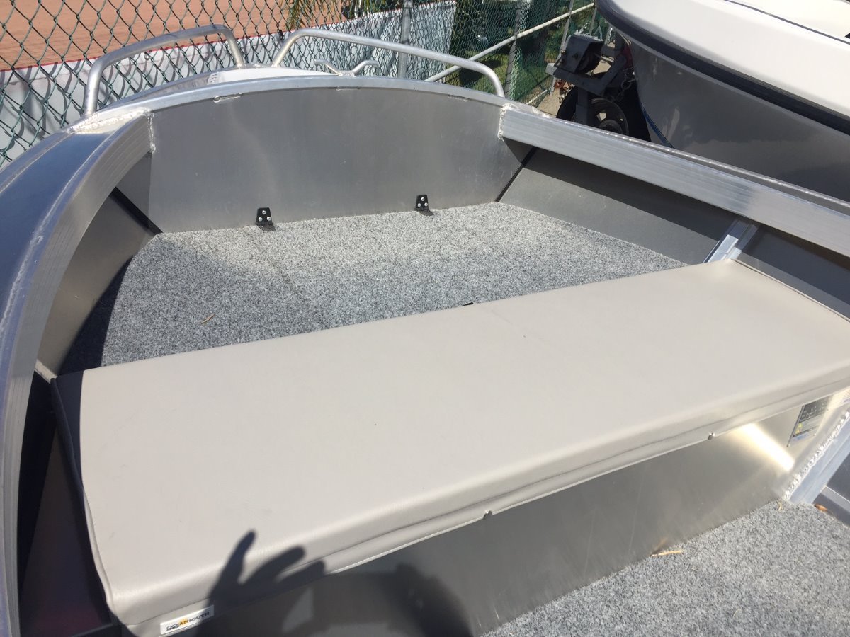 2016 Sea Jay 4.40 Magnum 2 X Pack | Boat Research | BoatsOnline