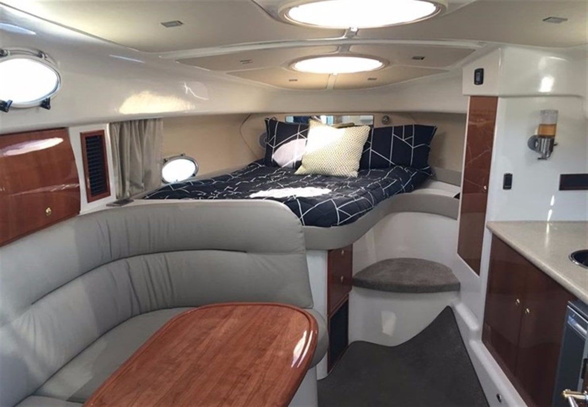 2016 Sunrunner 3700 | Boat Research | Yachthub