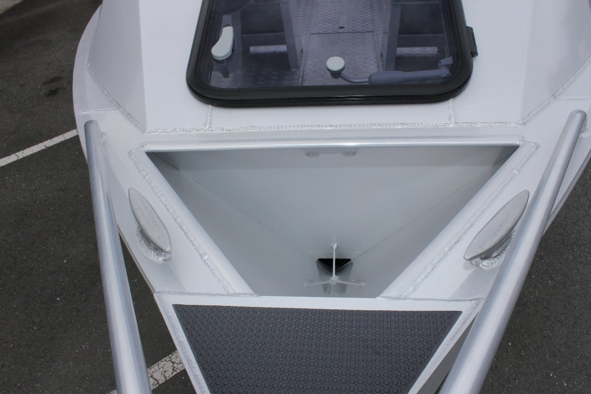 2016 Surtees 495 Workmate | Boat Research | Boats Online
