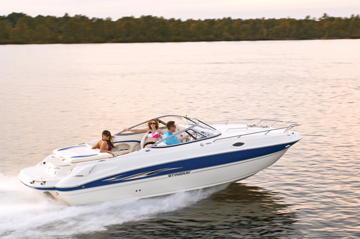 2015 Stingray Cuddy Cabin | Boat Research | BoatsOnline