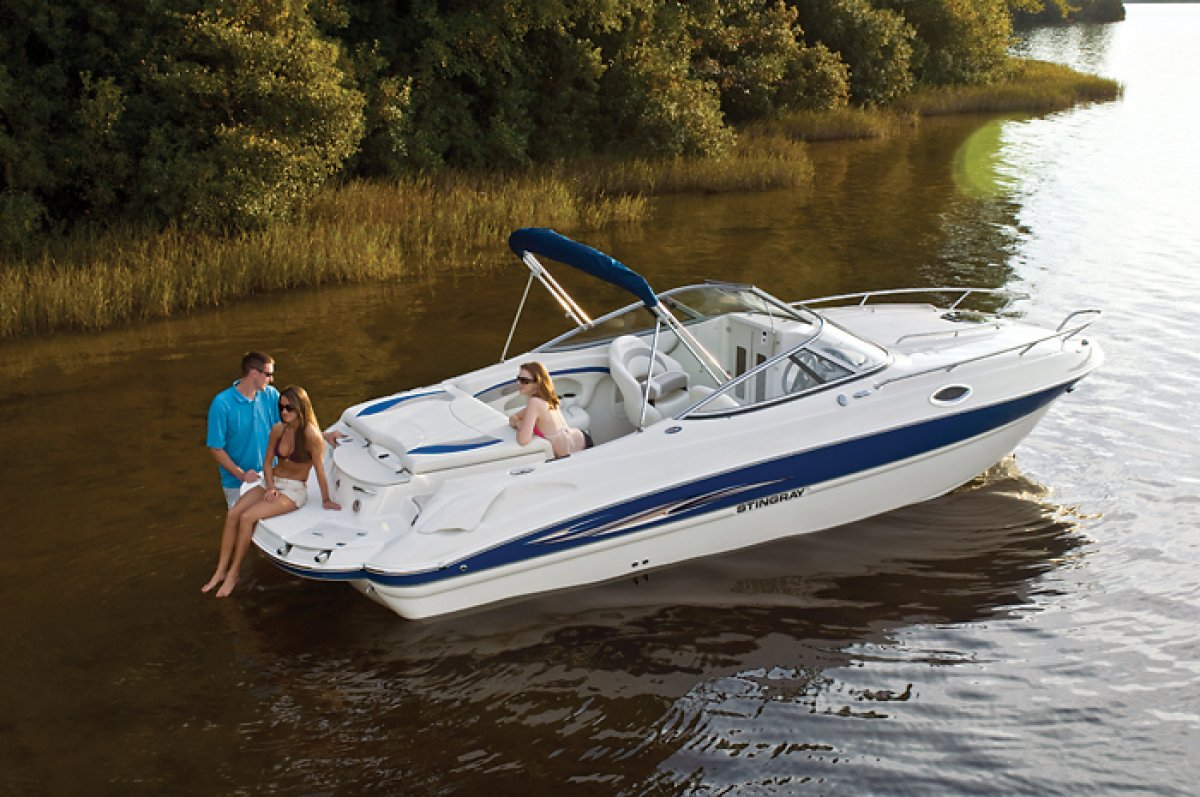 2015 Stingray Cuddy Cabin | Boat Research | BoatsOnline