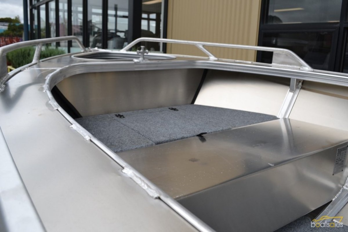 2017 Anglapro 424 Spec | Boat Research | Boats Online