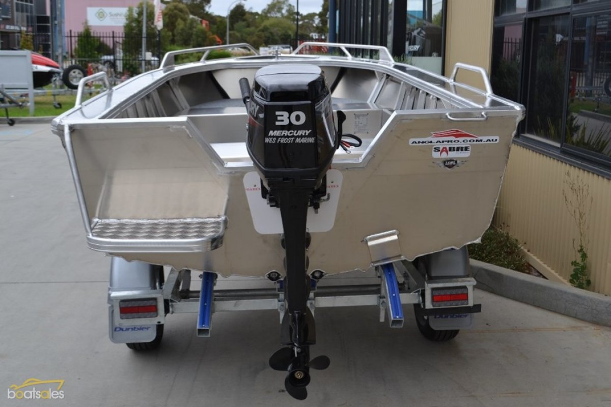 2017 Anglapro 424 Spec | Boat Research | Boats Online