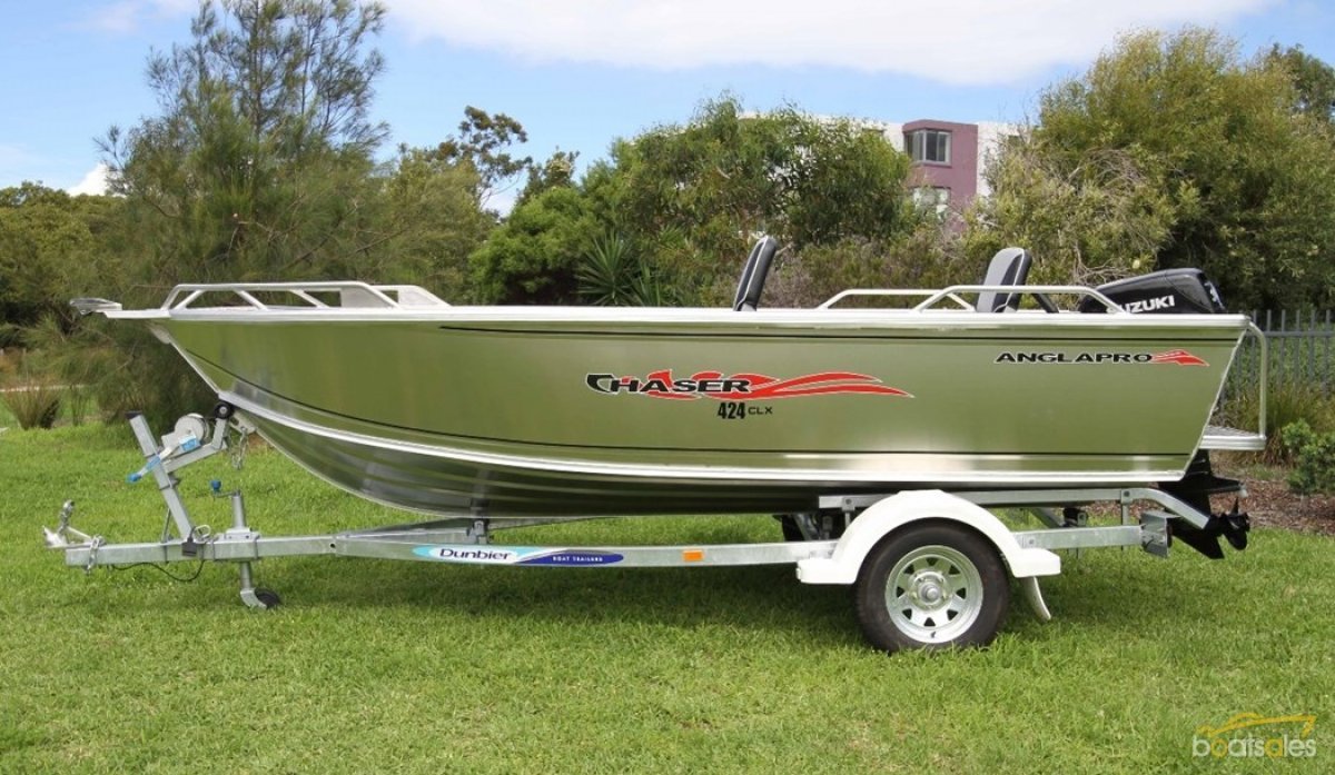 2017 Anglapro Chaser 424 Clx | Boat Research | Yachthub