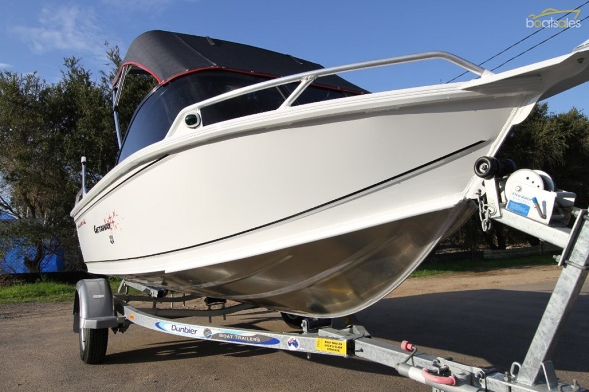 2017 Anglapro Getaway 424 | Boat Research | Yachthub