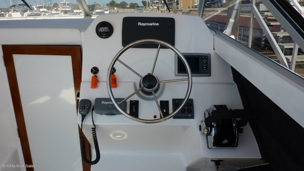 2017 Caribbean 2300 | Boat Research | Yachthub