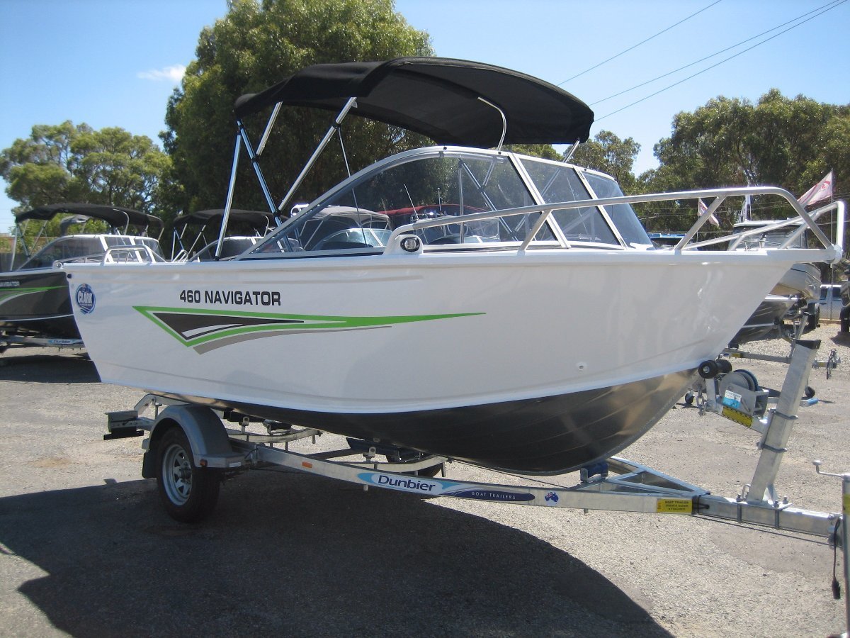 2017 Clark 460 Navigator | Boat Research | Boats Online