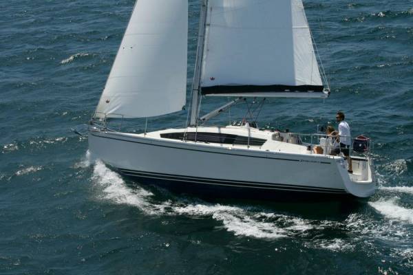 2017 Delphia 31 | Boat Research | Yachthub