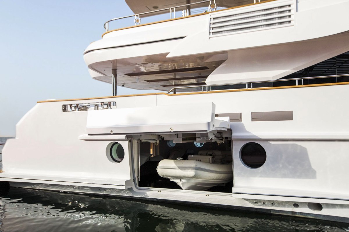 2017 Majesty Yachts 155 | Boat Research | Yachthub