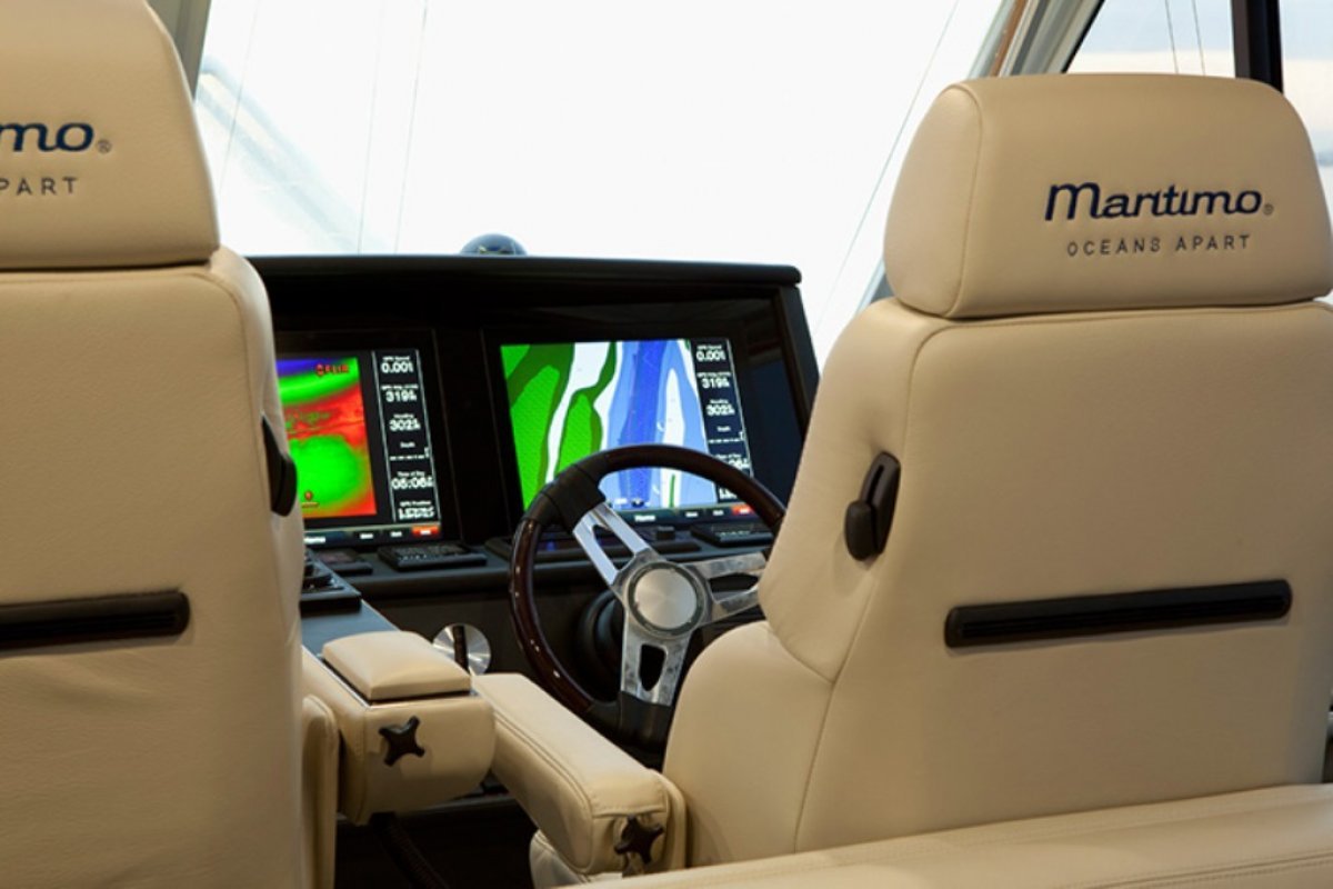 2017 Maritimo M62 Cruising Motoryacht | Boat Research | Boats Online