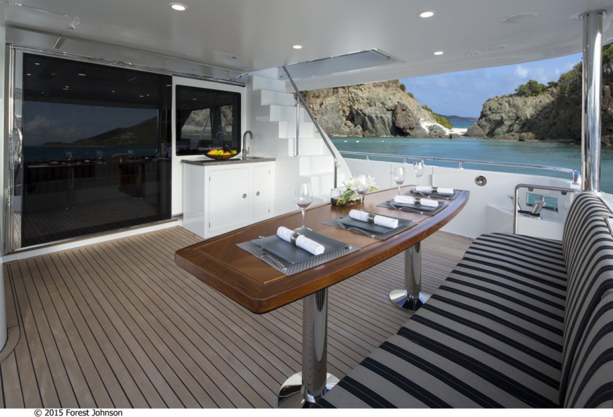 2017 Ocean Alexander 72 Pilothouse Motor Yacht | Boat Research | Yachthub