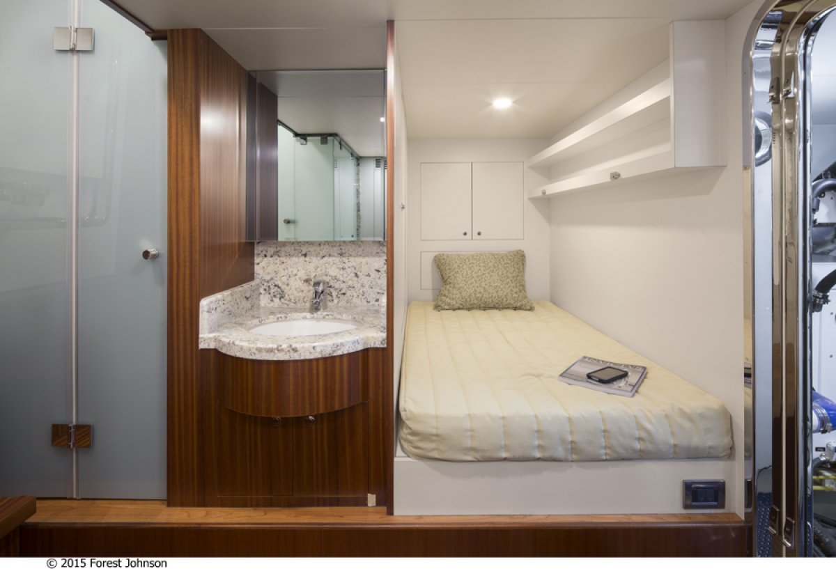 2017 Ocean Alexander 72 Pilothouse Motor Yacht | Boat Research | Boats ...