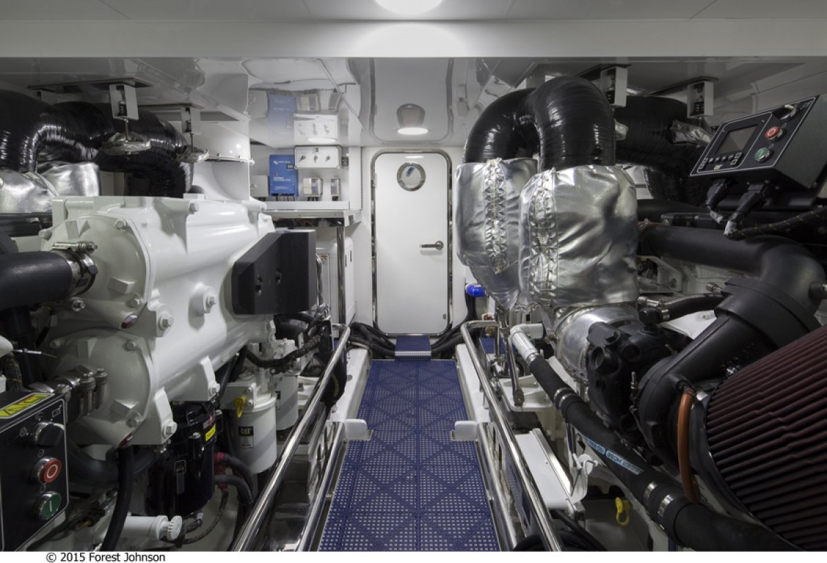 2017 Ocean Alexander 72 Pilothouse Motor Yacht | Boat Research | Boats ...