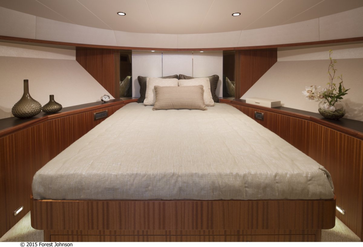 2017 Ocean Alexander 72 Pilothouse Motor Yacht | Boat Research | Yachthub