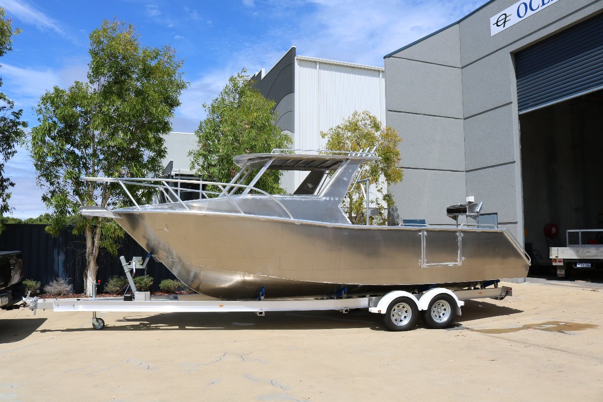 2017 Oceanic Fabrication 8.0 Hardtop | Boat Research | BoatsOnline
