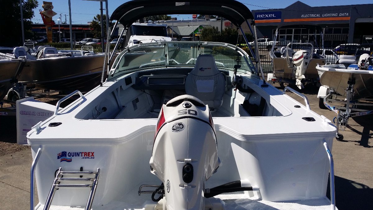 2017 Quintrex 450 Fishabout | Boat Research | Boats Online