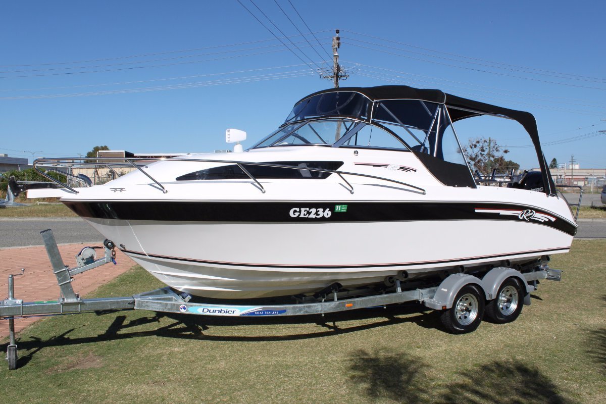 2017 Revival 640 Deluxe Camper | Boat Research | Boats Online