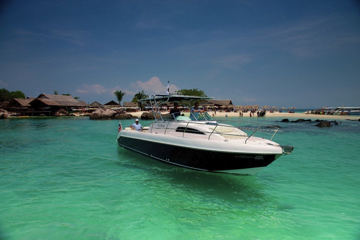 2017 Silvercraft 34 | Boat Research | Yachthub