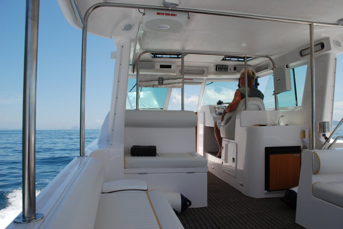 2017 Silvercraft 36 Touring | Boat Research | Yachthub