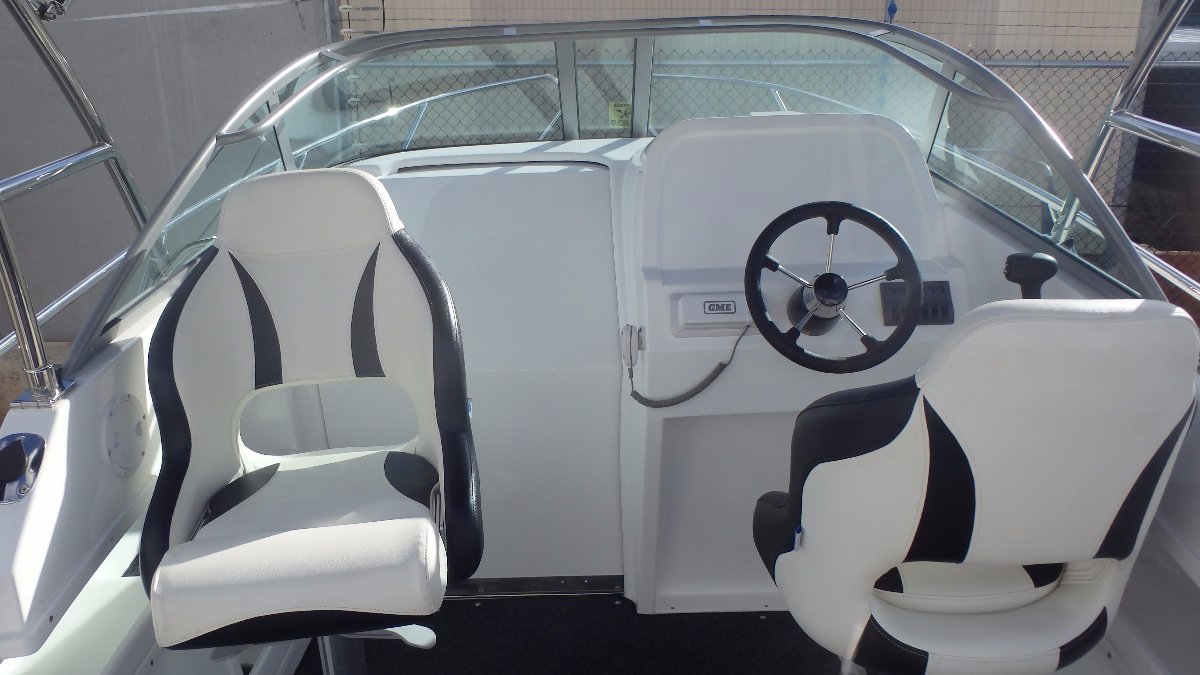 2016 Atomix 560 | Boat Research | Boats Online