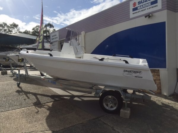 2016 Smartwave Sw4200 Centre Console | Boat Research | Yachthub