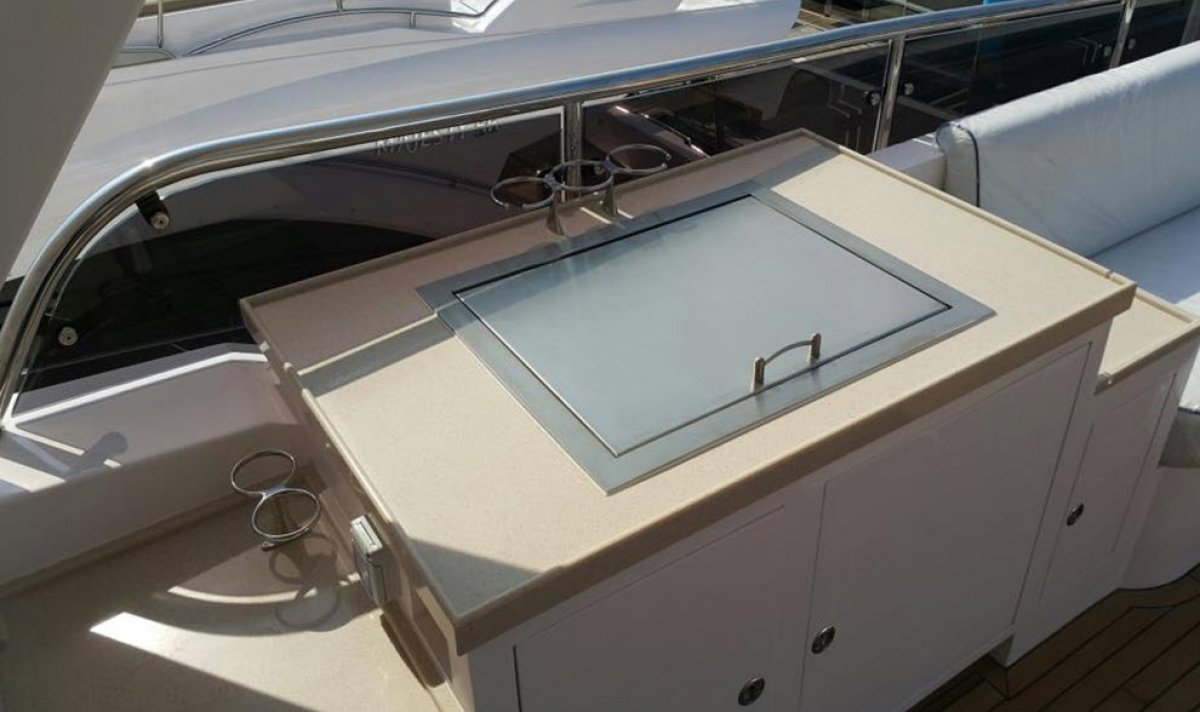 2014 Gulf Craft 75 | Boat Research | Boats Online