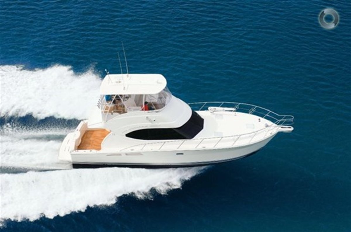 2018 Riviera 45 Open Flybridge | Boat Research | Yachthub