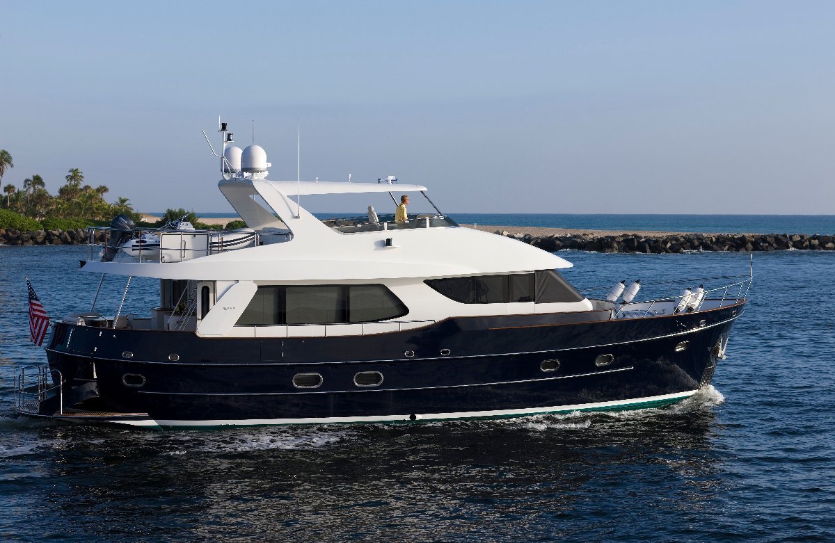 2017 Cheoy Lee Serenity 68 | Boat Research | Yachthub