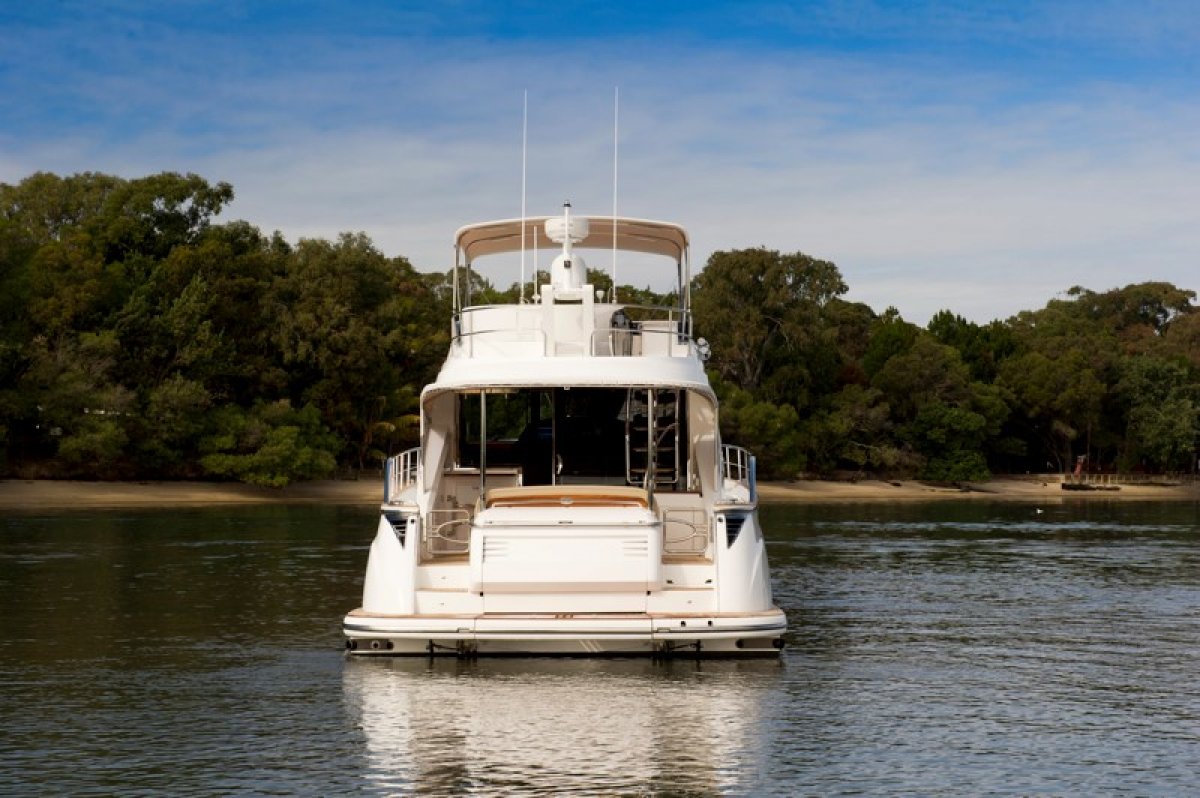 2017 Belize 54 Daybridge | Boat Research | Yachthub