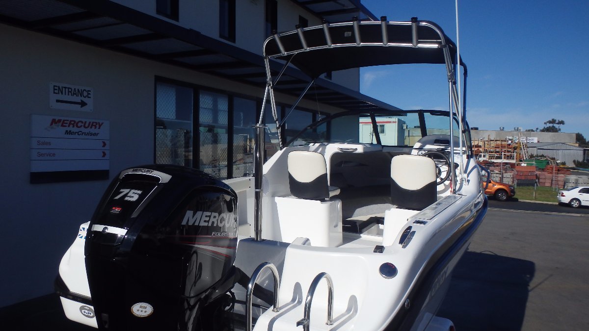 2017 Reflex Chianti 485 | Boat Research | Boats Online